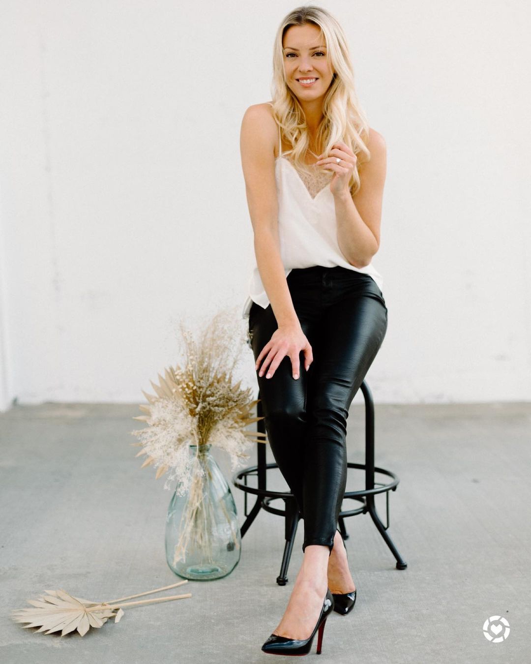 20 Chic Day to Night Outfit Ideas for Seamless Transitions