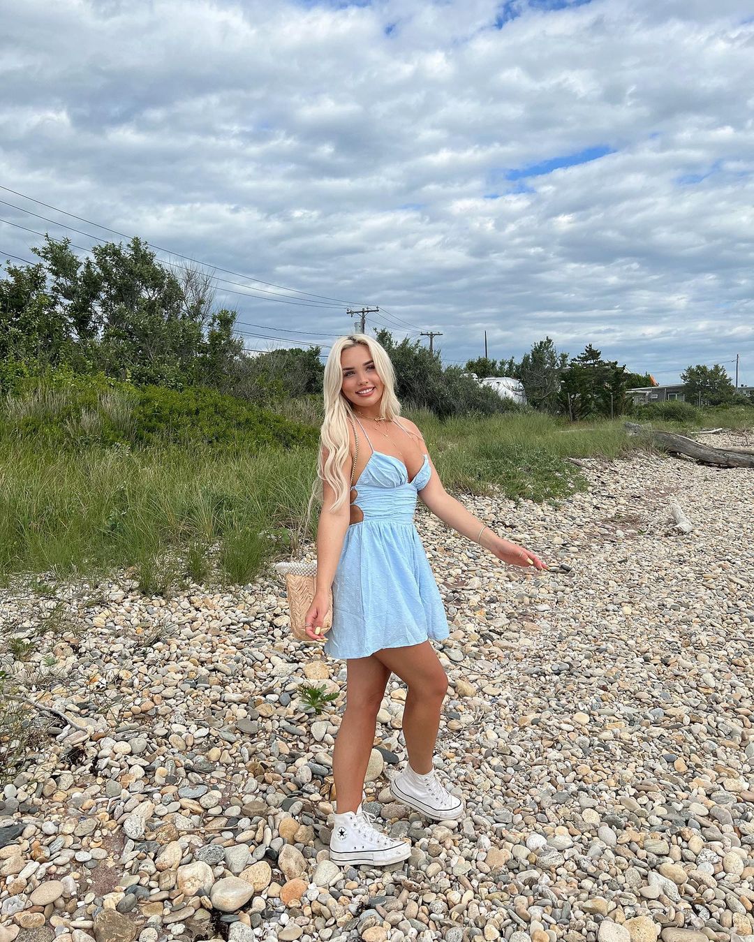 20 Chic High Top Sneakers Outfits for Girls