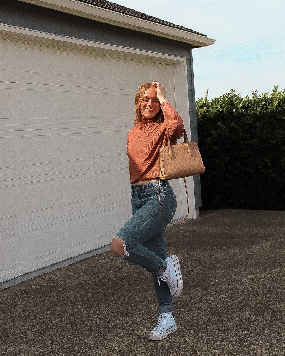 20 Chic High Top Sneakers Outfits for Girls