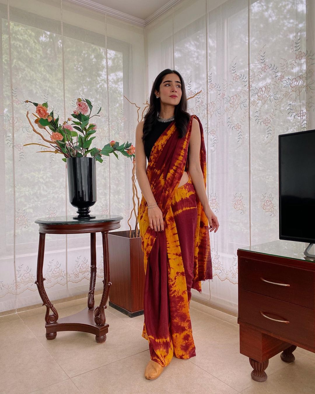 24 Best Farewell Saree Ideas And Tips On How To Style Them