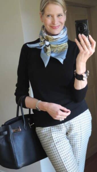 How to Wear a Neckerchief? 22 Tips and Outfits for Women
