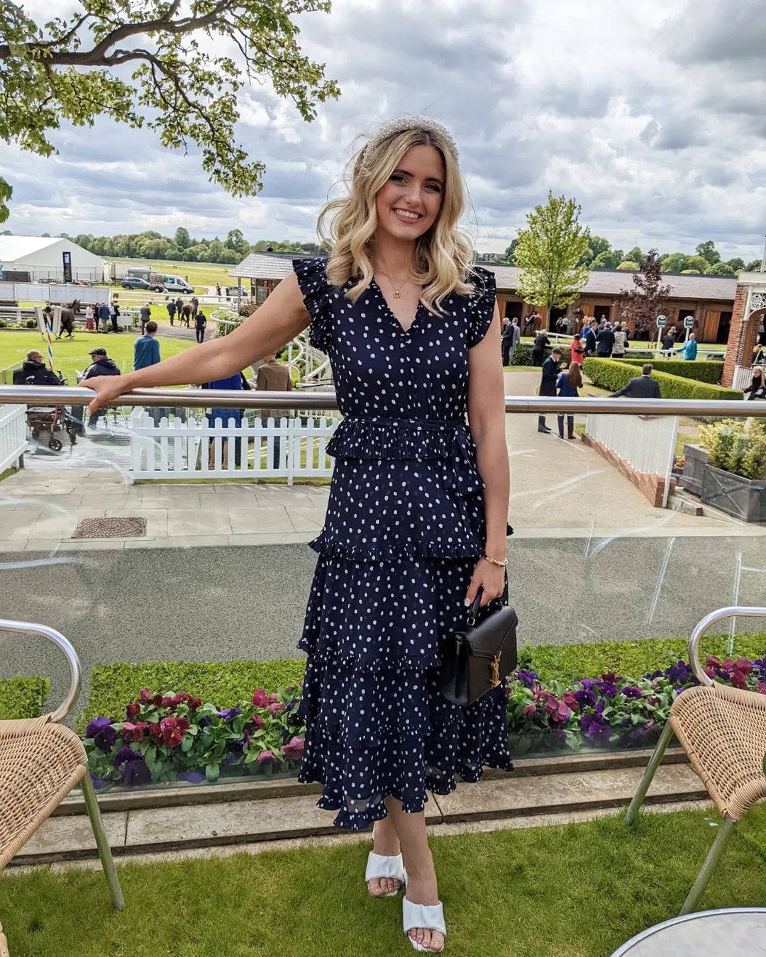 What To Wear At The Races – 20 Dress Code Guide & Tips