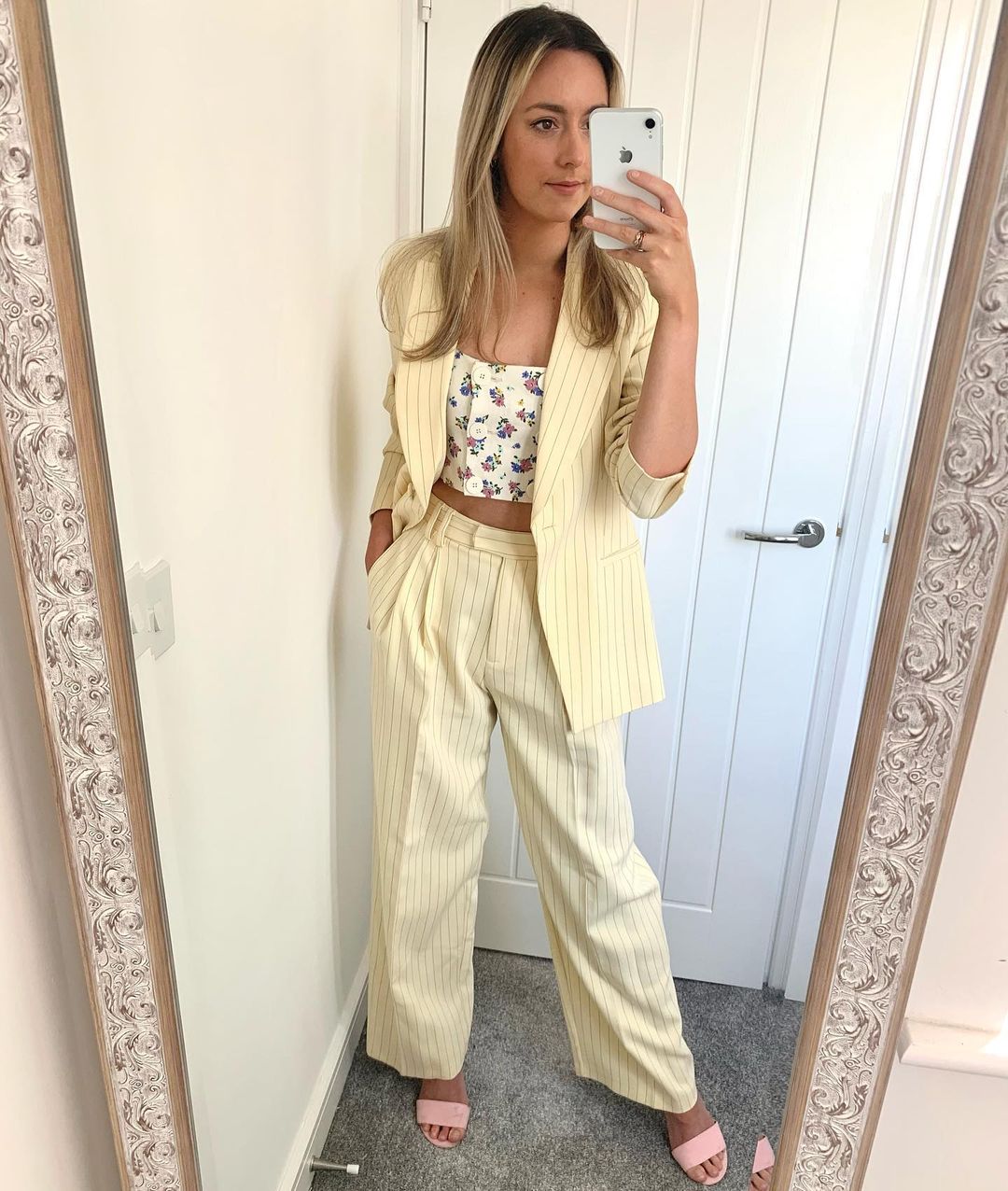 What To Wear At The Races – 20 Dress Code Guide & Tips