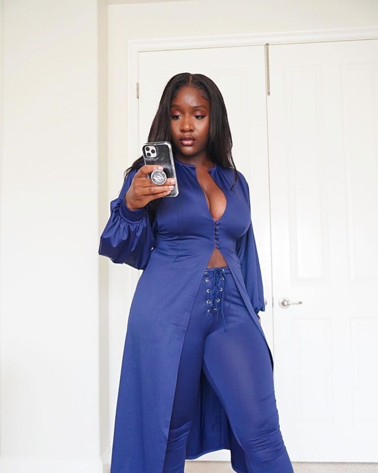 How To Wear Lace Up Pants? 19 Styling Ideas And Tips