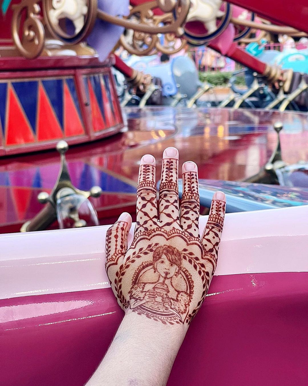 25+ Short Mehndi Designs for Small Hands (Kids and Adults) – Outfit Trends