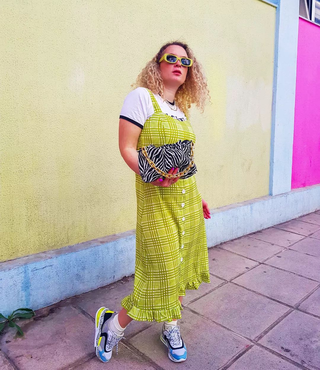 21 Best Lime Green Outfit Ideas And Tips On How To Wear Them