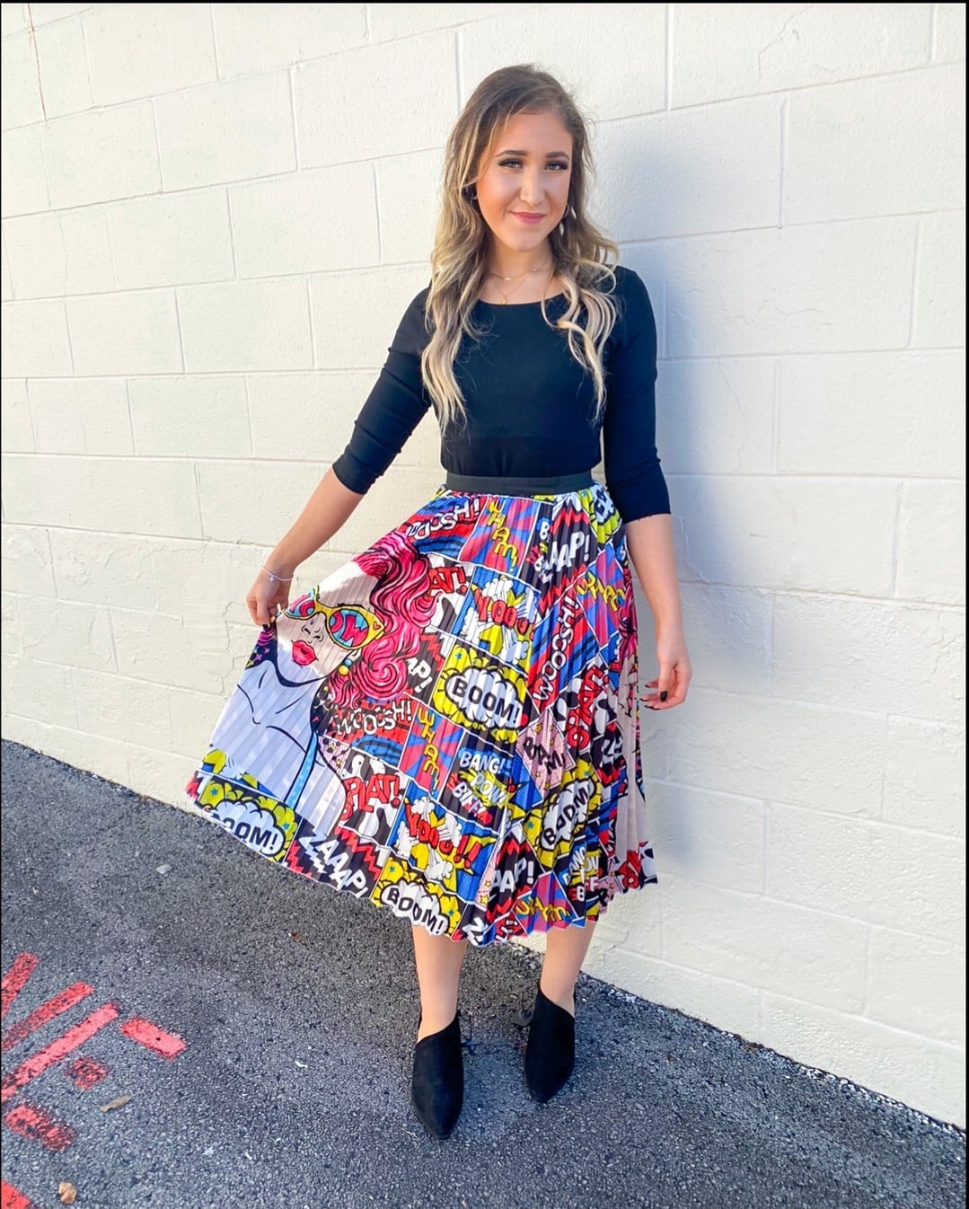 22 Cute Crepe Skirt Outfit Ideas & Styling Tips