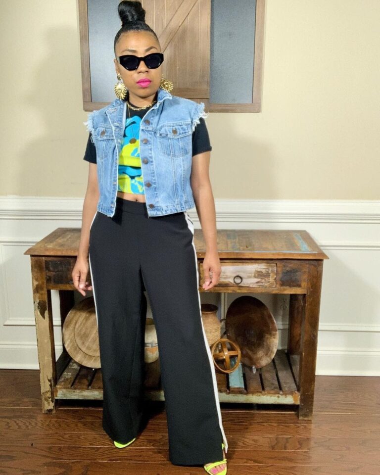 How To Style A Denim Vest For Women? 20 Outfit Ideas