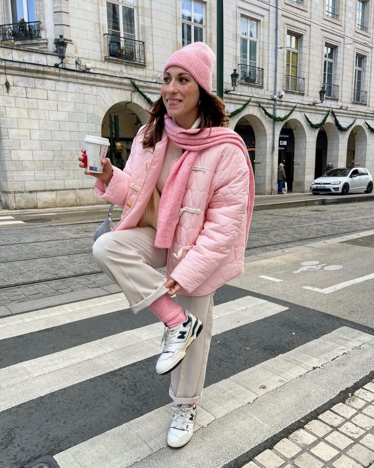 20 Stylish Pink Jacket Outfits You Need to Try