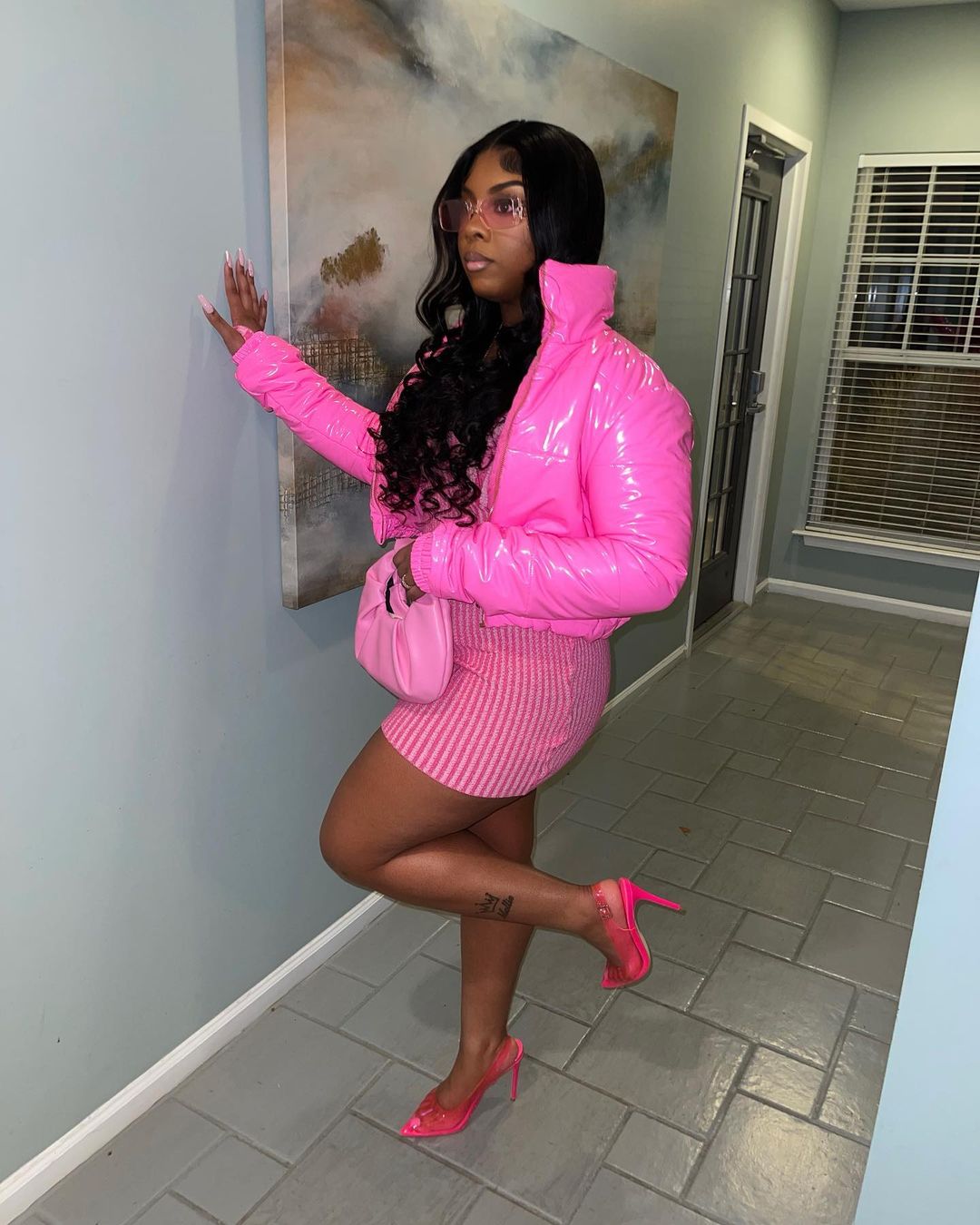 20 Stylish Pink Jacket Outfits You Need to Try