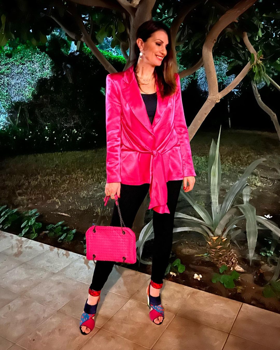 20 Stylish Pink Jacket Outfits You Need to Try