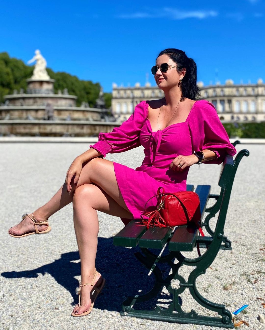 23 Best Viva Magenta Outfits (Pantone Color of the Year) – Outfit Trends