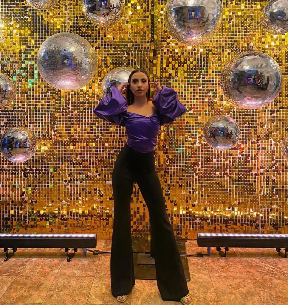 Disco Party Outfits - 37 Ideas on What to Wear to a Disco?