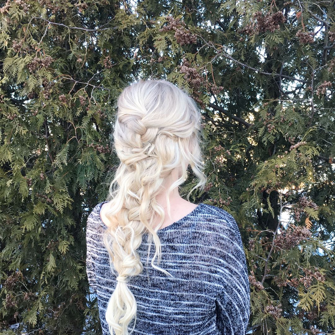 29 Gorgeous Wedding Guest Hairstyles This Year