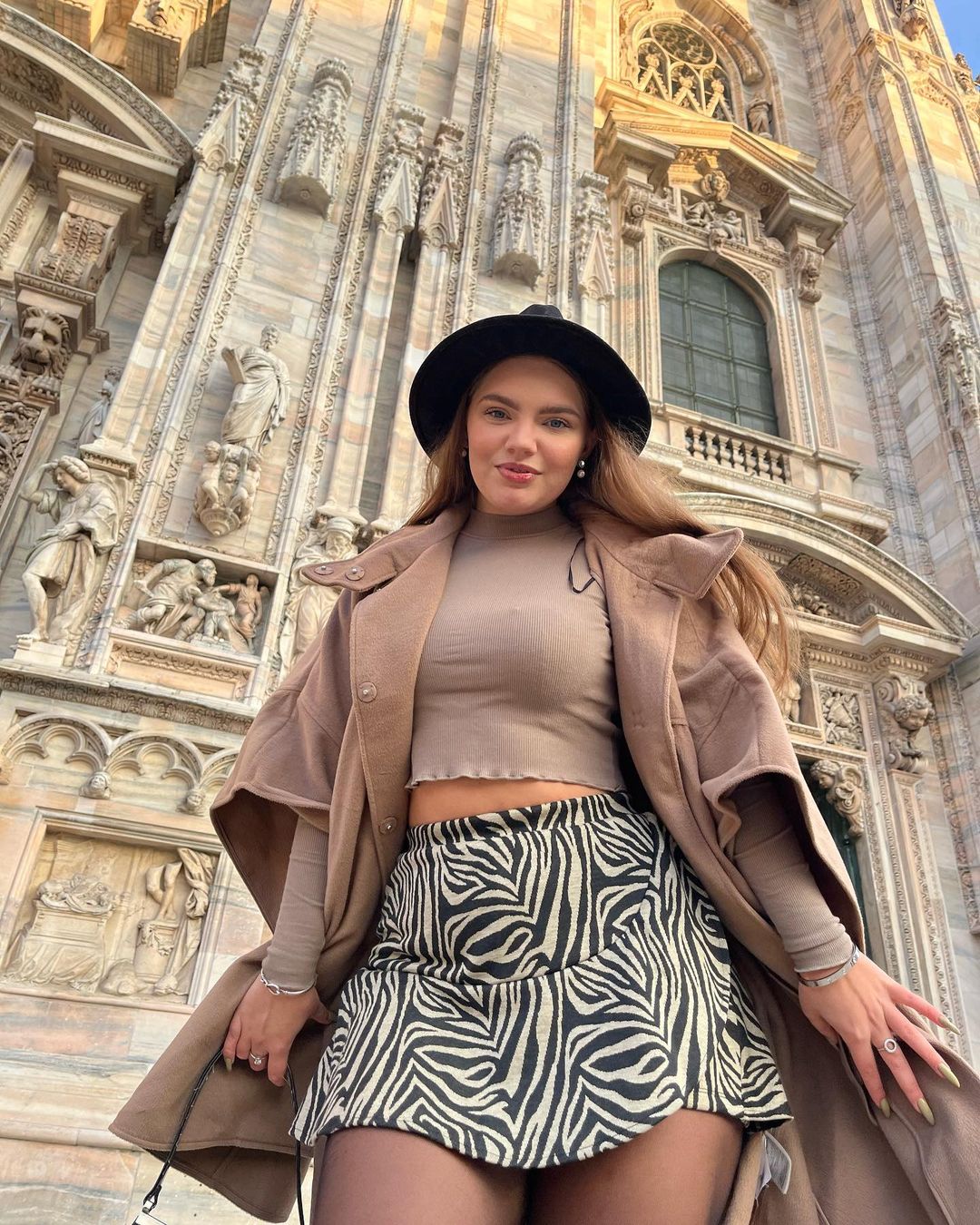 What To Wear In Florence? 29 Outfit Ideas & Packing Tips