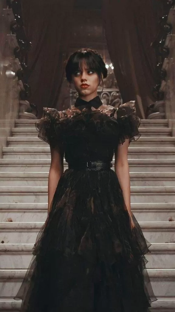 How To Dress Like Wednesday Addams? 20 Best Outfits + Tips – Outfit Trends