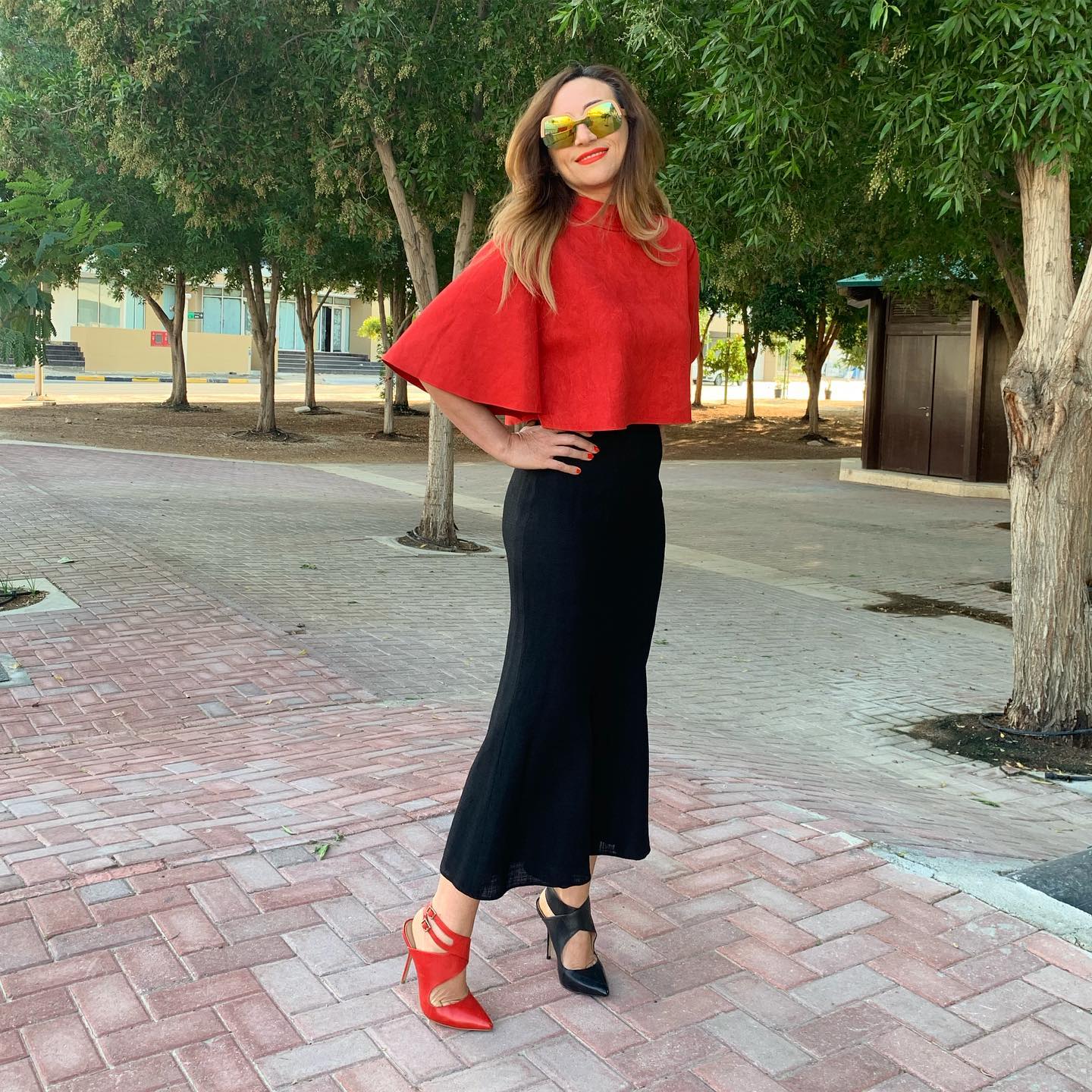 How to Wear Mismatched Shoes? 21 Tips to Pull Them Off