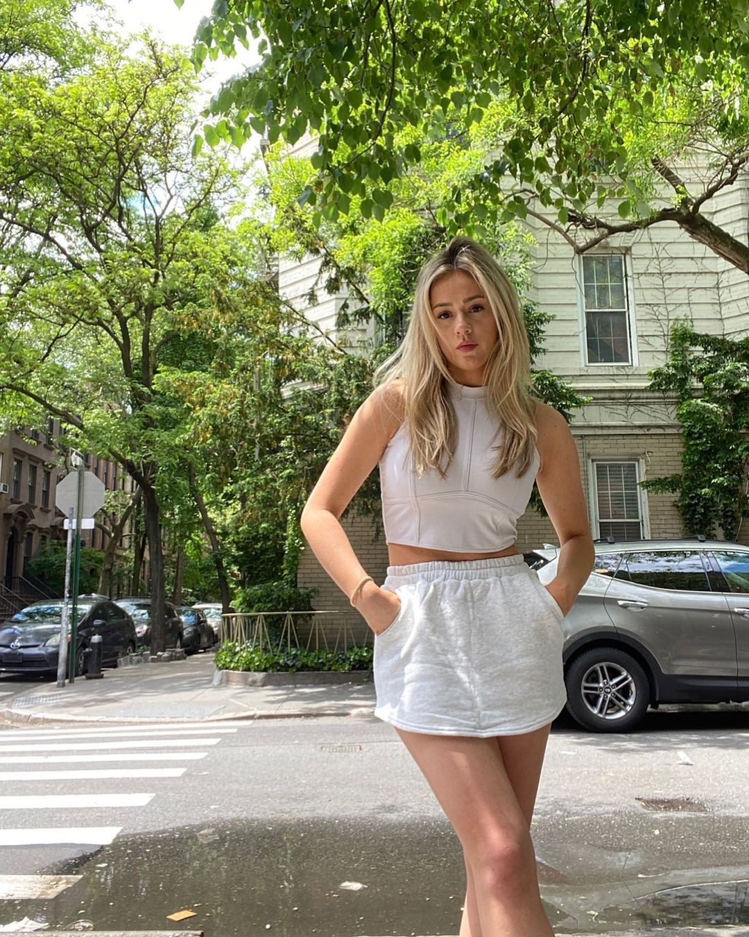 How to Wear a Skort? 20 Best Skort Outfits for all