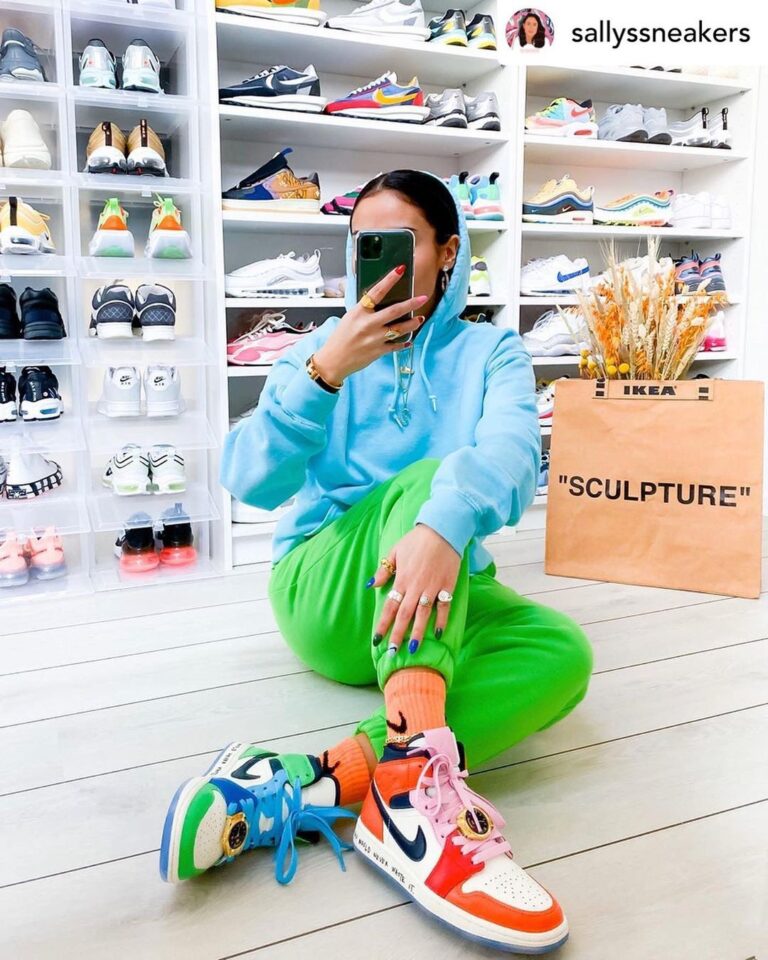 How to Wear Mismatched Shoes? 21 Tips to Pull Them Off