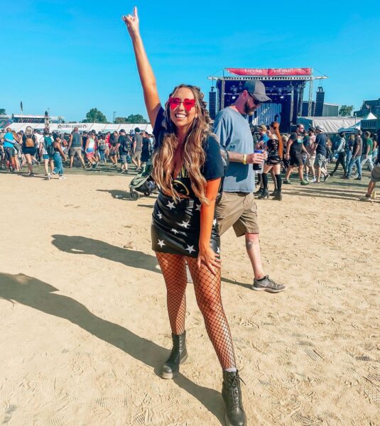 37 Rock Concert Outfit Ideas with Styling Tips