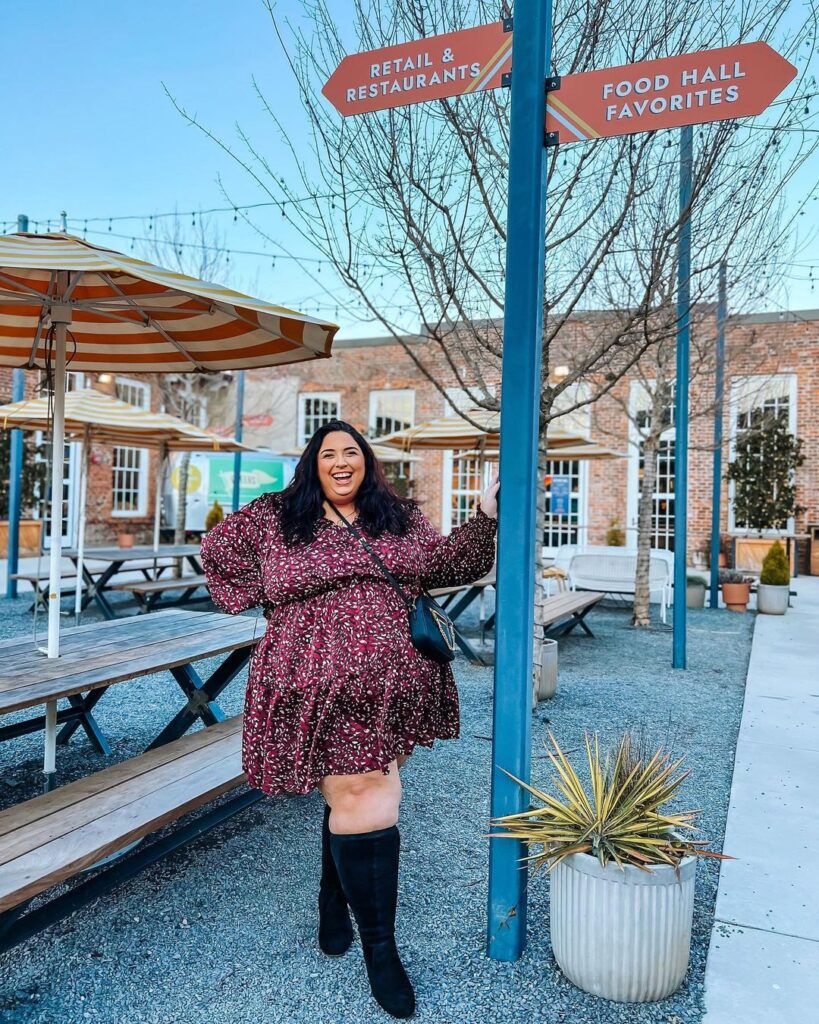 How To Dress To Hide Belly Fat? 20 Tips And Tricks