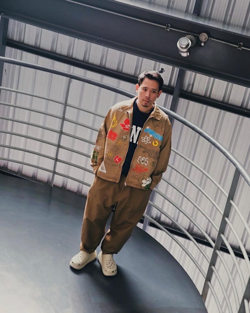 34 Amazing Croc Outfit Ideas for Men