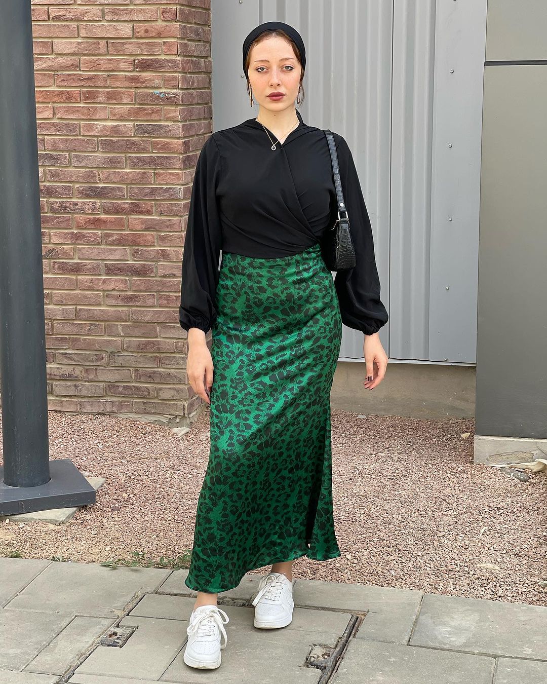14 Cool Sneaker Ball Outfit Ideas & Styling Tips – Outfit Trends