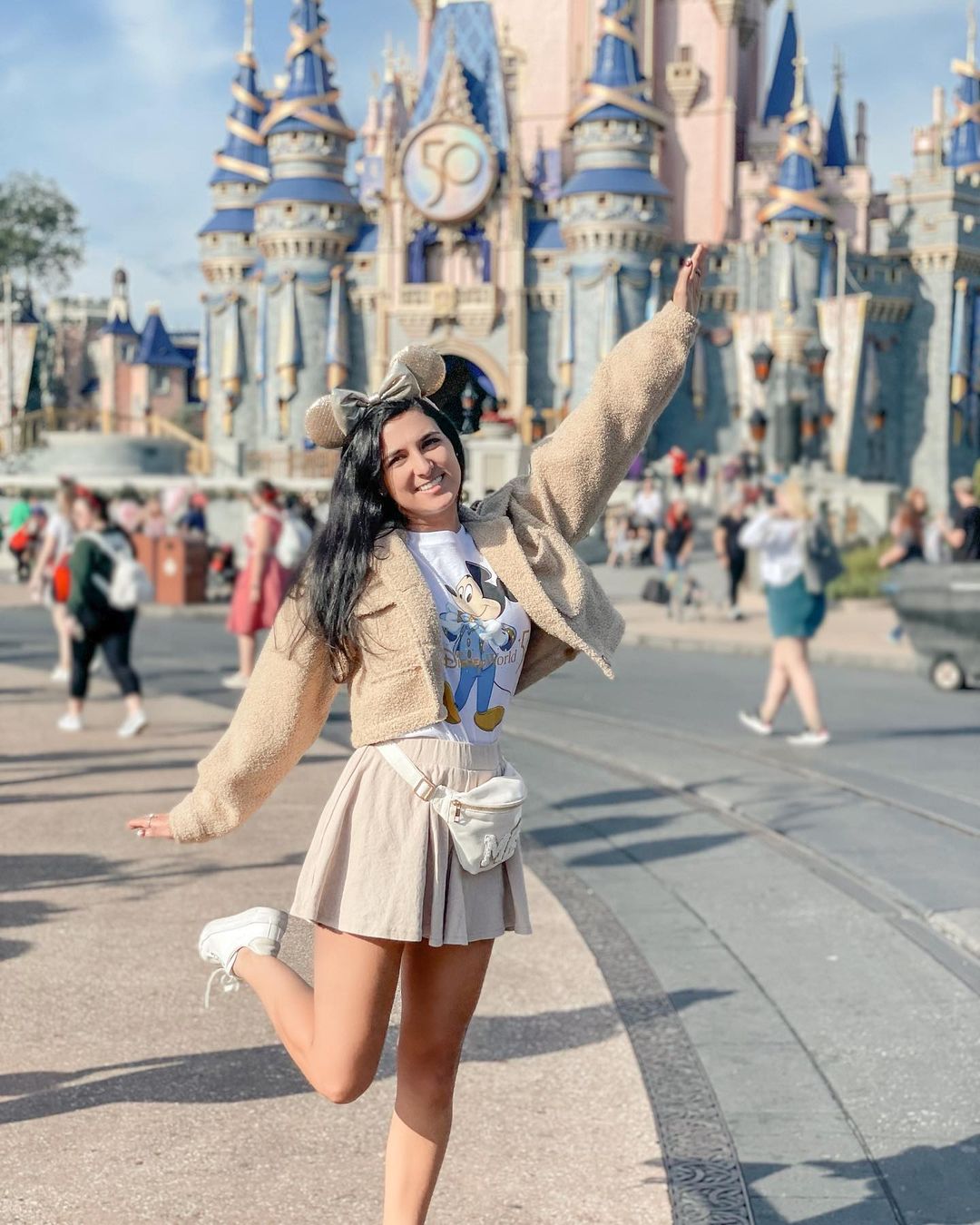 20 Cute Outfits To Wear At Disney World For Memorable Trip – Outfit Trends