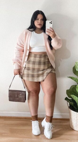 15 Chubby Aesthetic Outfit Ideas for a Smart Look
