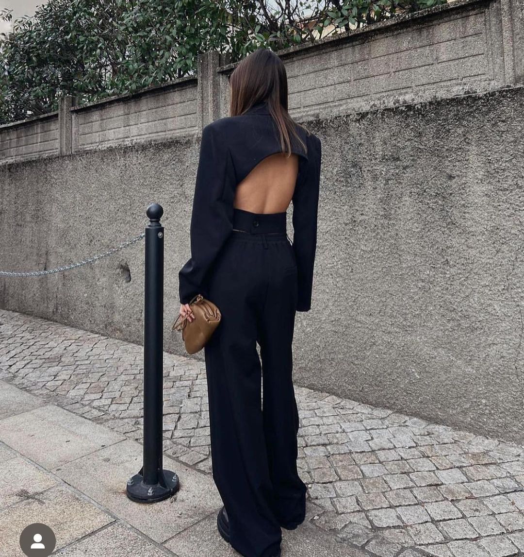 How to Style a Cropped Blazer? 14 Outfit Ideas