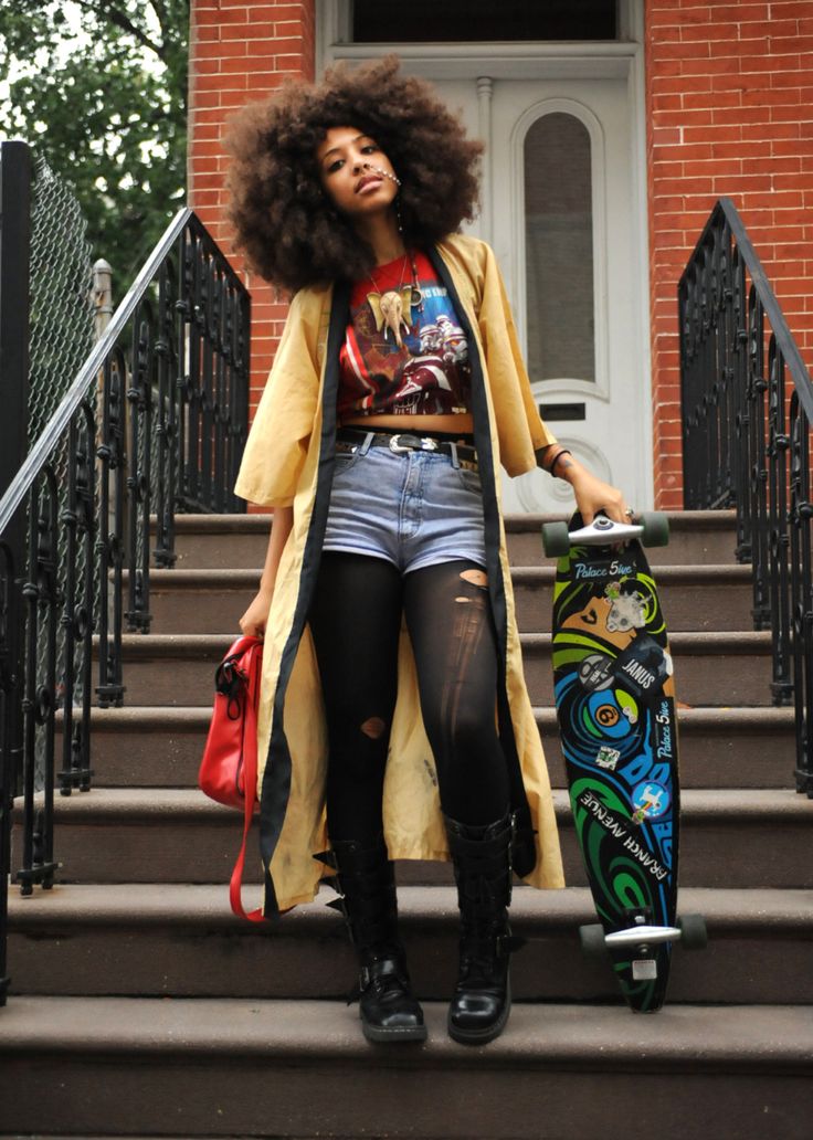 11 Hipster Outfit Ideas For Girls & Styling Tips