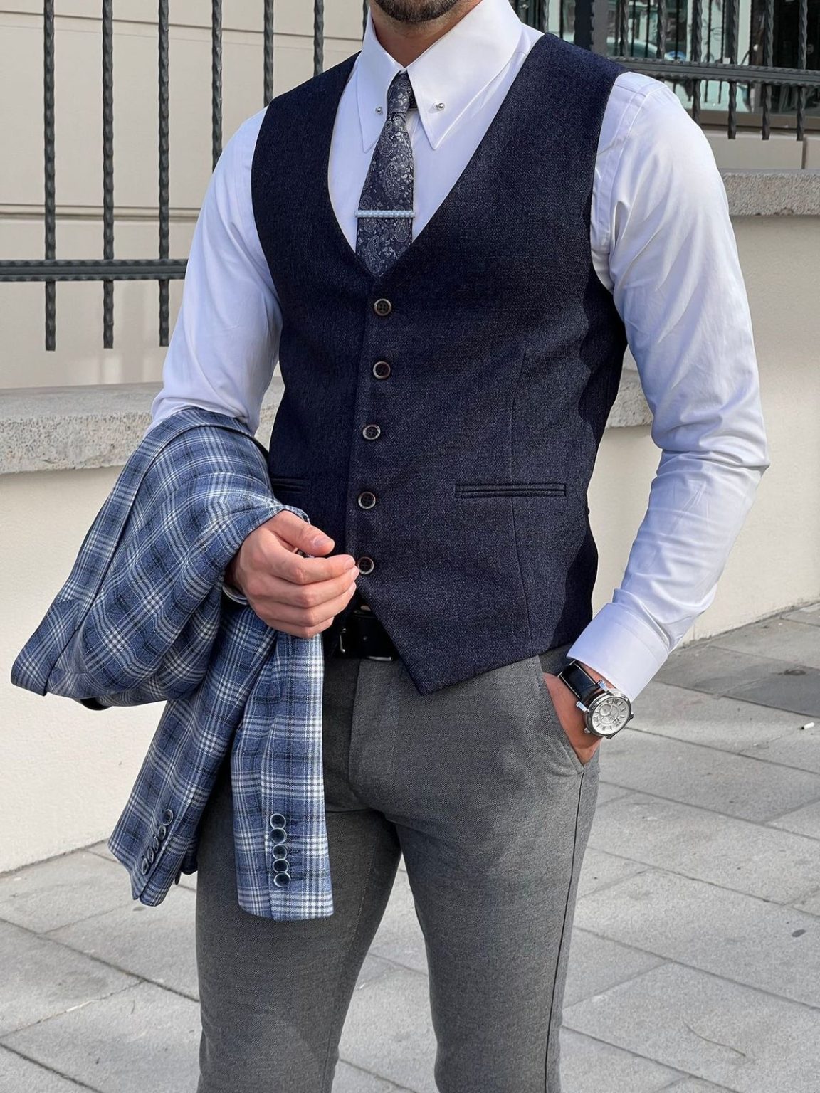 How to Wear Waiscotas for Men? 18 Outfit Ideas
