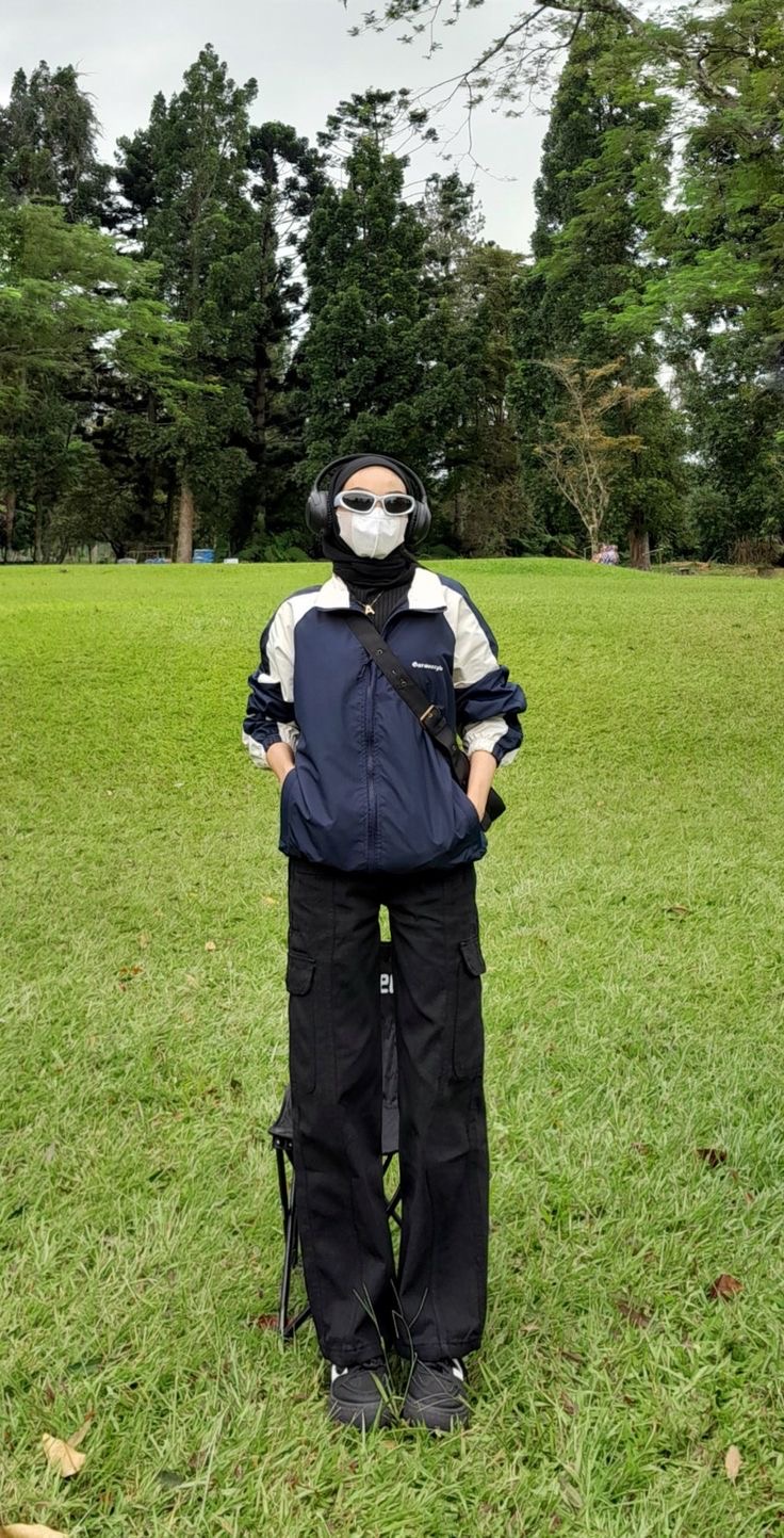 17 Cute & Modest Outfit Ideas For Muslim Girls