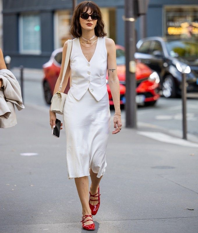 23 Beautiful Silk Outfit Ideas with Styling Tips