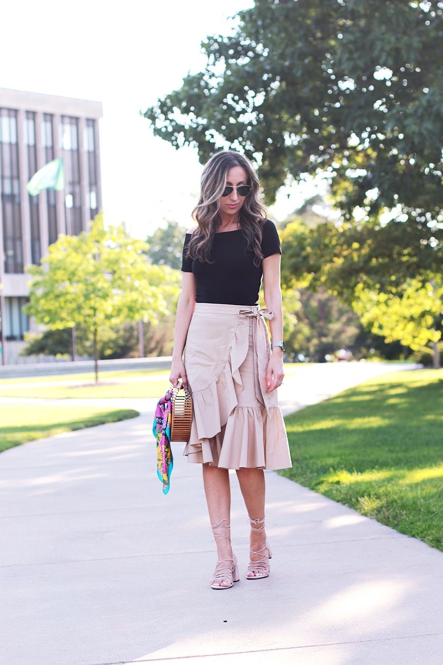 How to Style Wrap Skirts? 32 Outfit Ideas