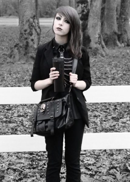 32 Wearable Gothic Work Outfit Ideas To Check