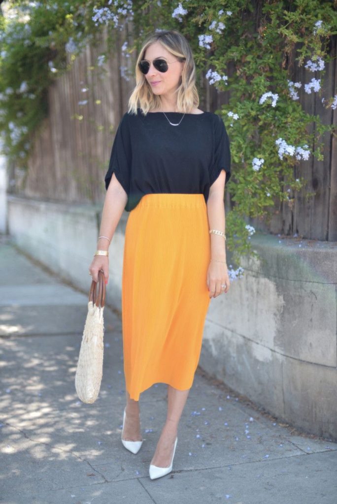30 Chic Yellow Skirt Outfit Ideas with Styling Tips