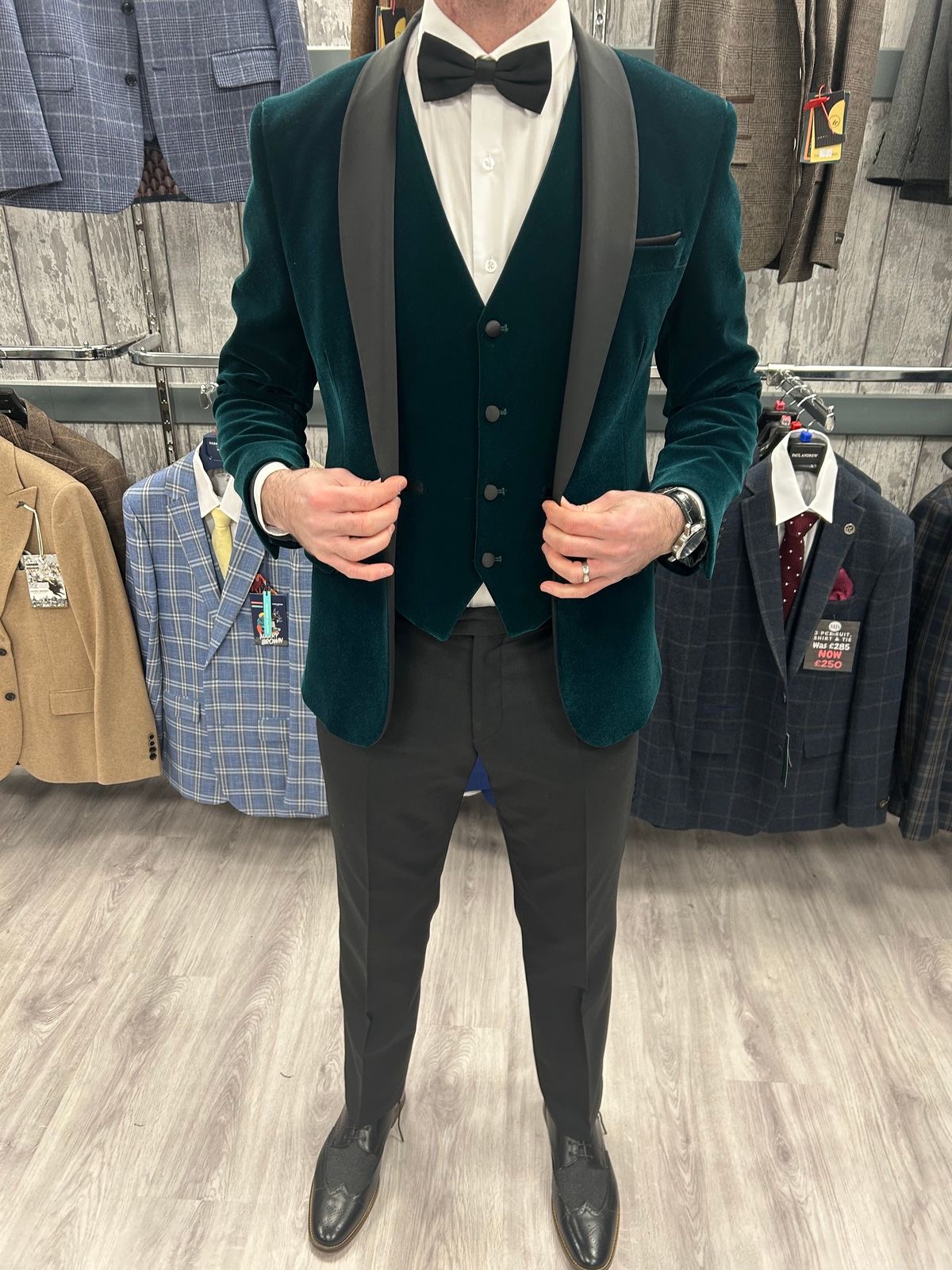 How to Style Velvet Suits for Men? 18 Outfit Ideas