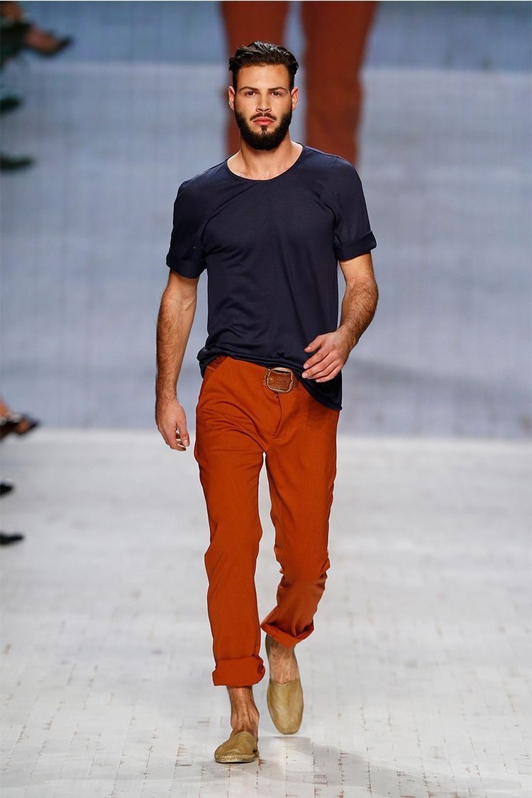 35 Best Orange Pants Outfit Ideas for Men with Styling Tips