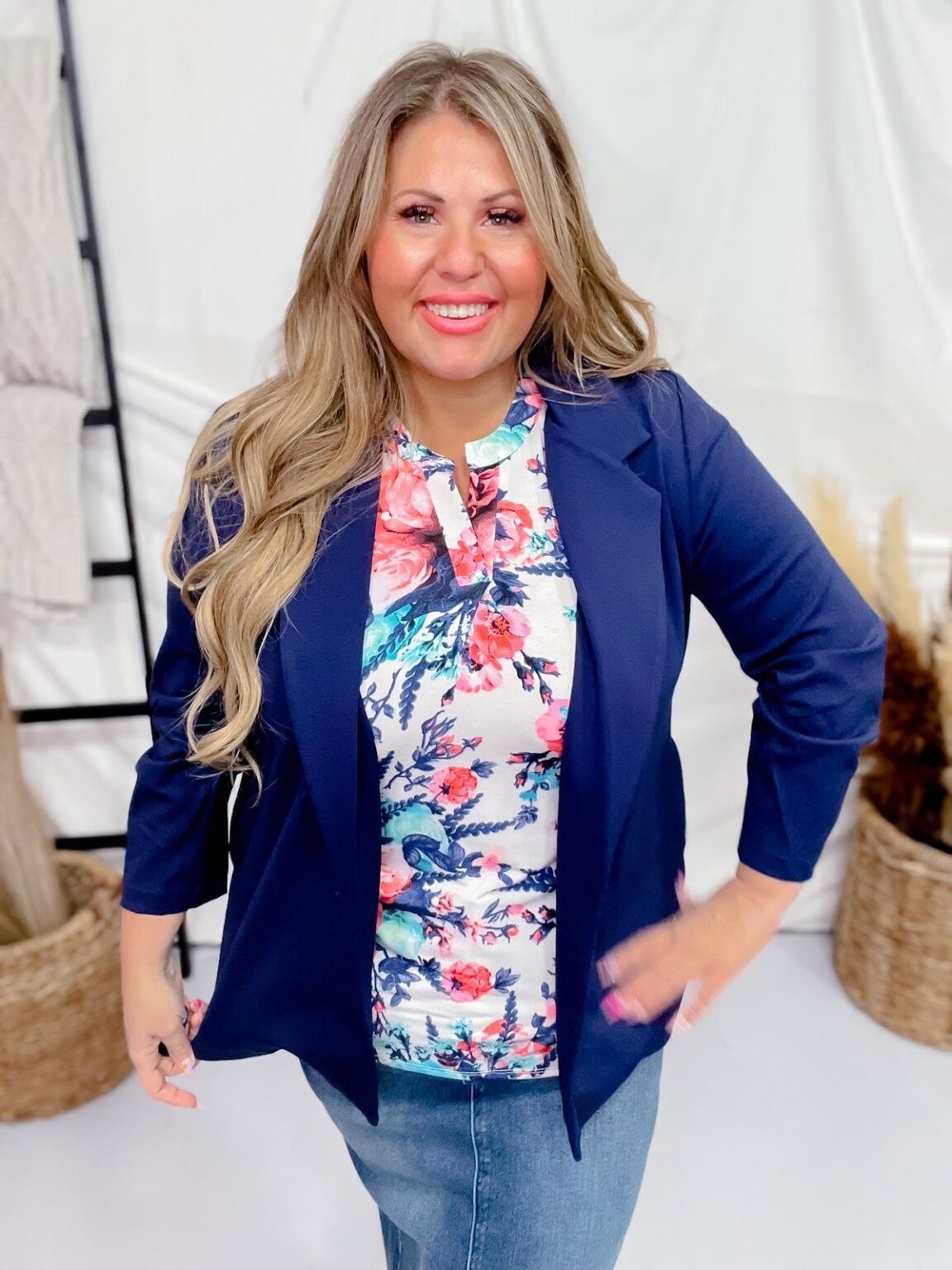 Styling Blue Coats | 25 Outfits to Wear with Navy Blue Coats