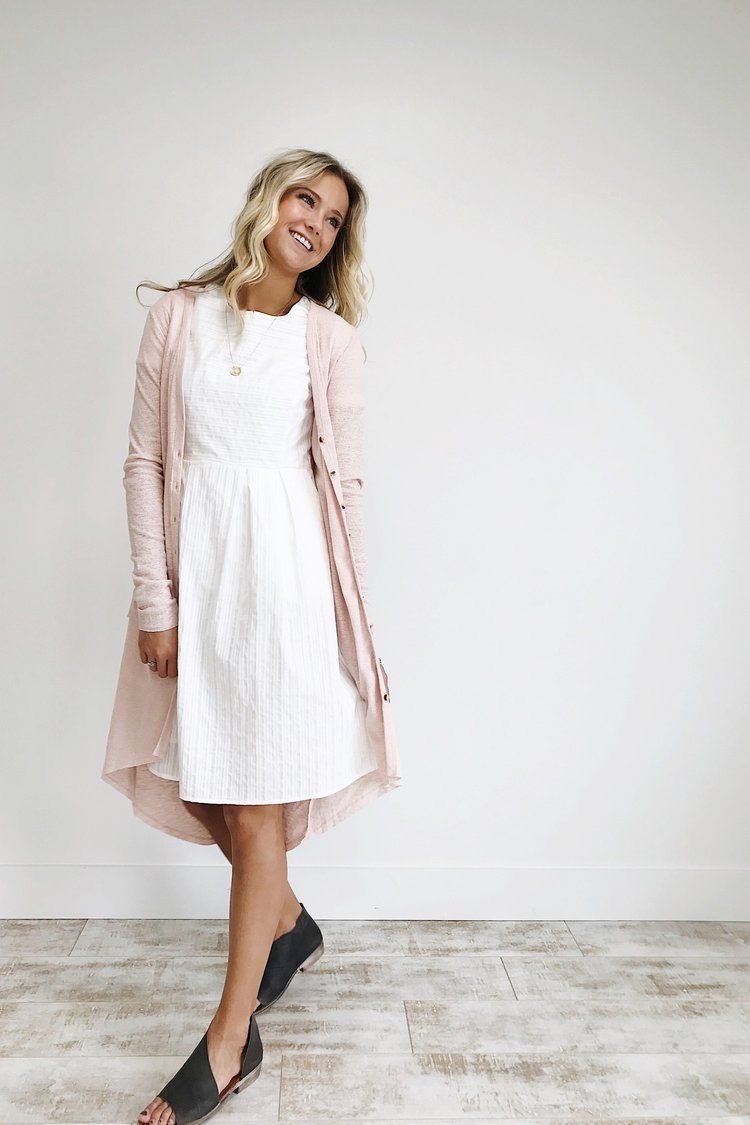 What to Wear to Church? 30 Outfit Ideas with Styling Tips