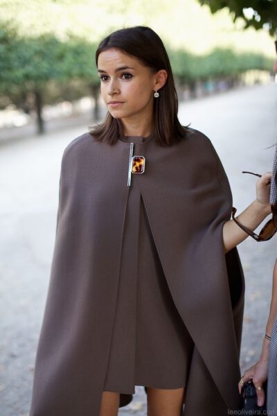 How to Wear a Cape? 26 Outfit Ideas & Styling Tips