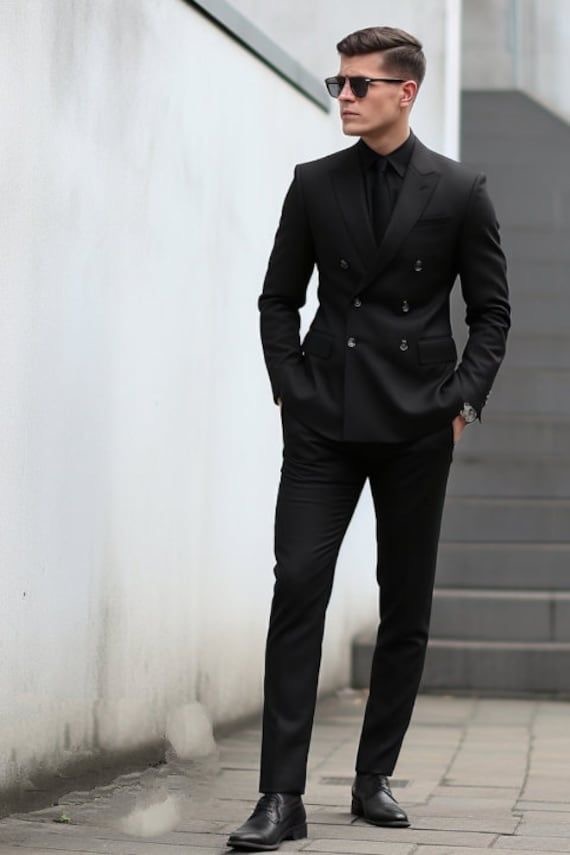 23 Best All Black Outfit Ideas for Men With Styling Tips – Outfit Trends