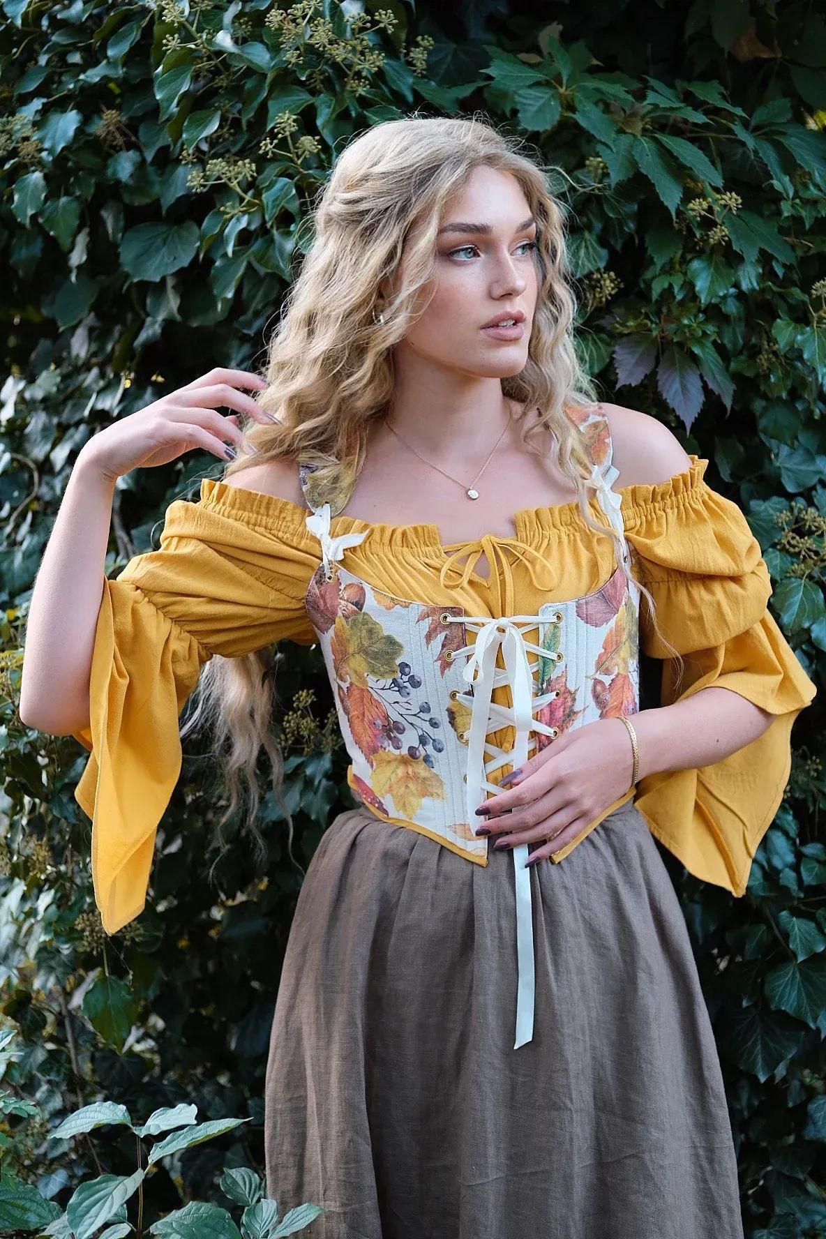 20 Cute Peasant Blouse Outfit Ideas with Styling Tips
