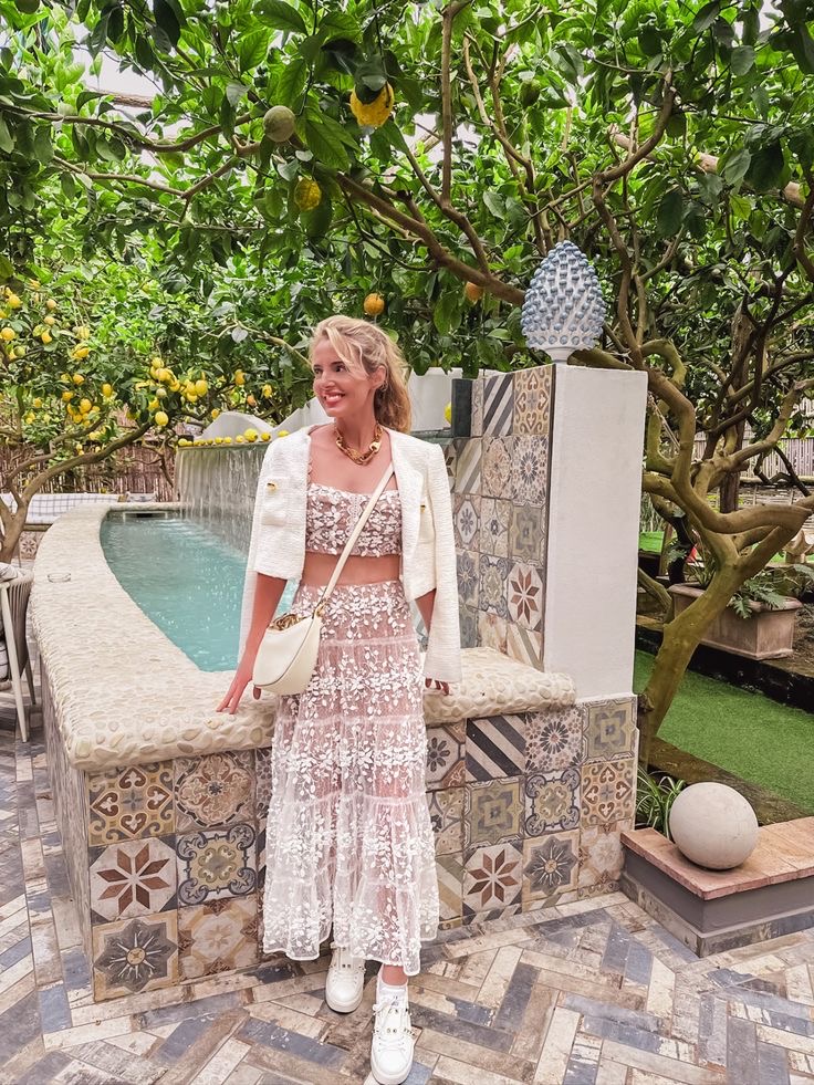 What to Wear in Rome in Summers? 23 Summer Outfits for Rome