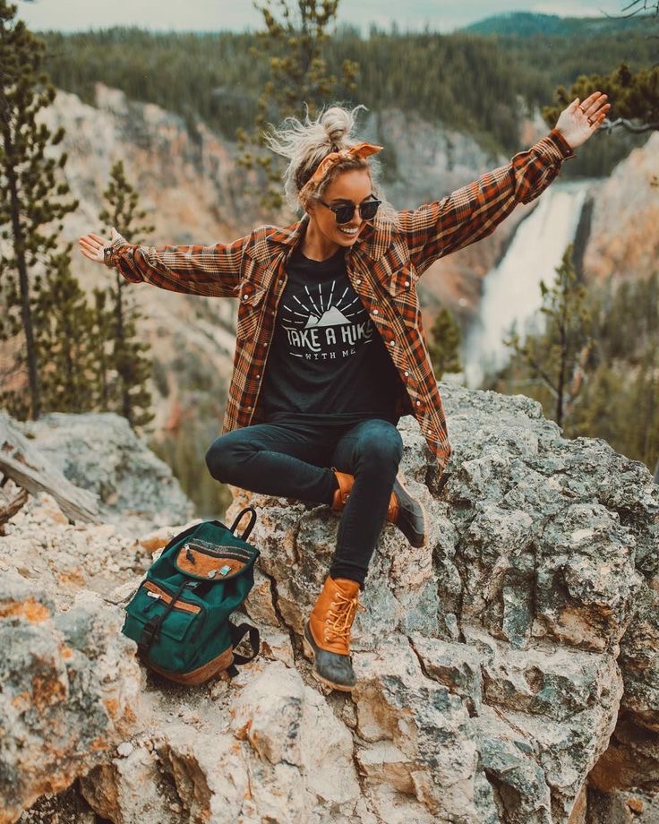 20 Stylish Glamping Outfit Ideas for Girls with Tips