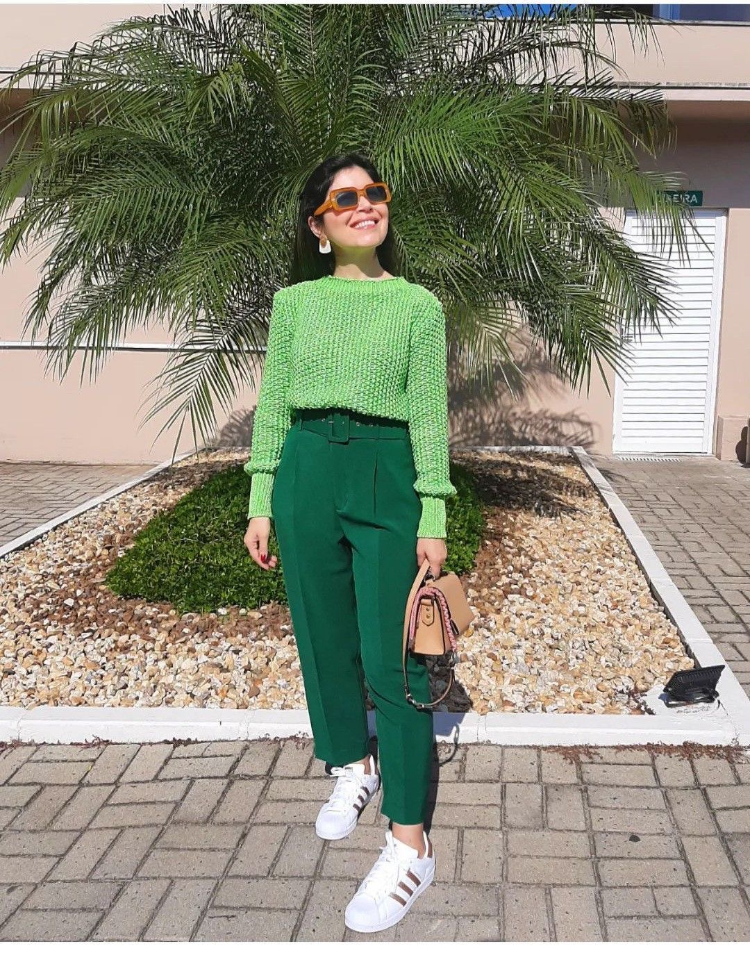 20 Outfit Ideas With Green Jeans and Styling Ideas
