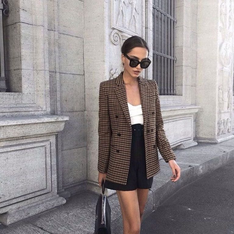 20 Houndstooth Pattern Outfit Ideas & Styling Tips