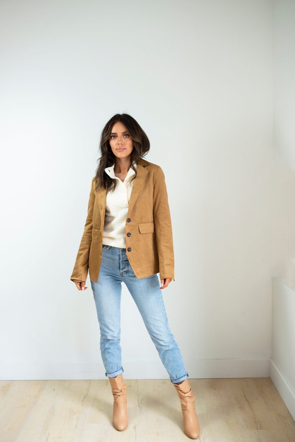 20 Corduroy Blazer Outfit Ideas to Try This Year