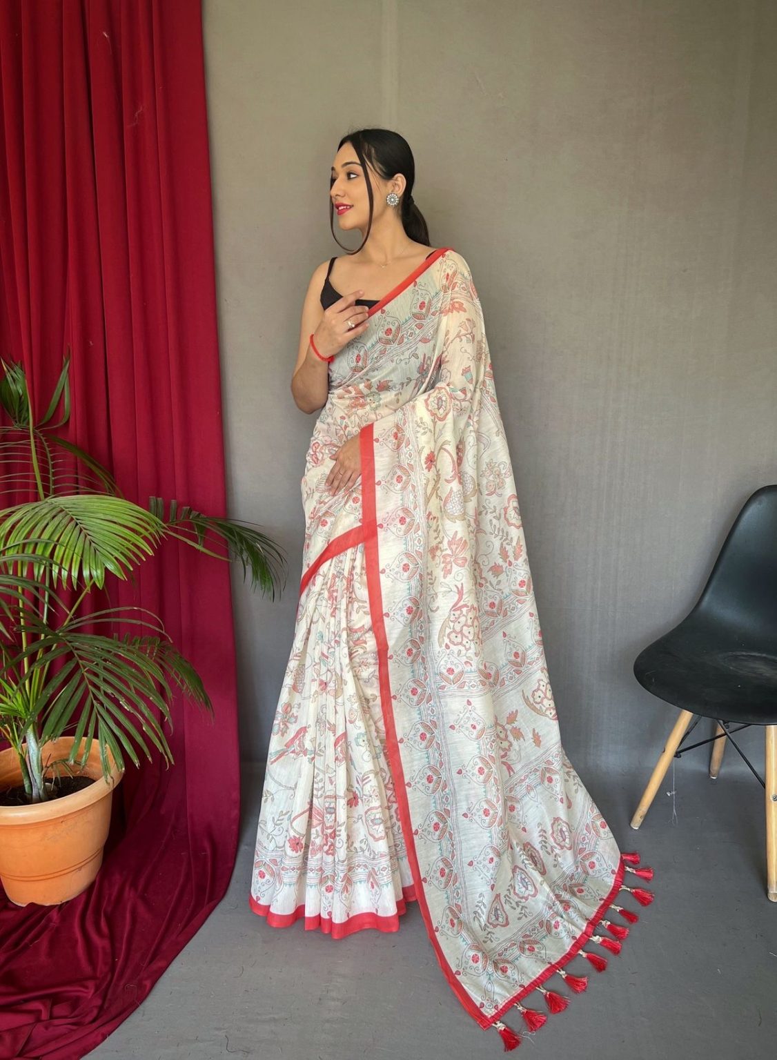 How to Wear Front Pallu Sarees 15 Styling Ideas